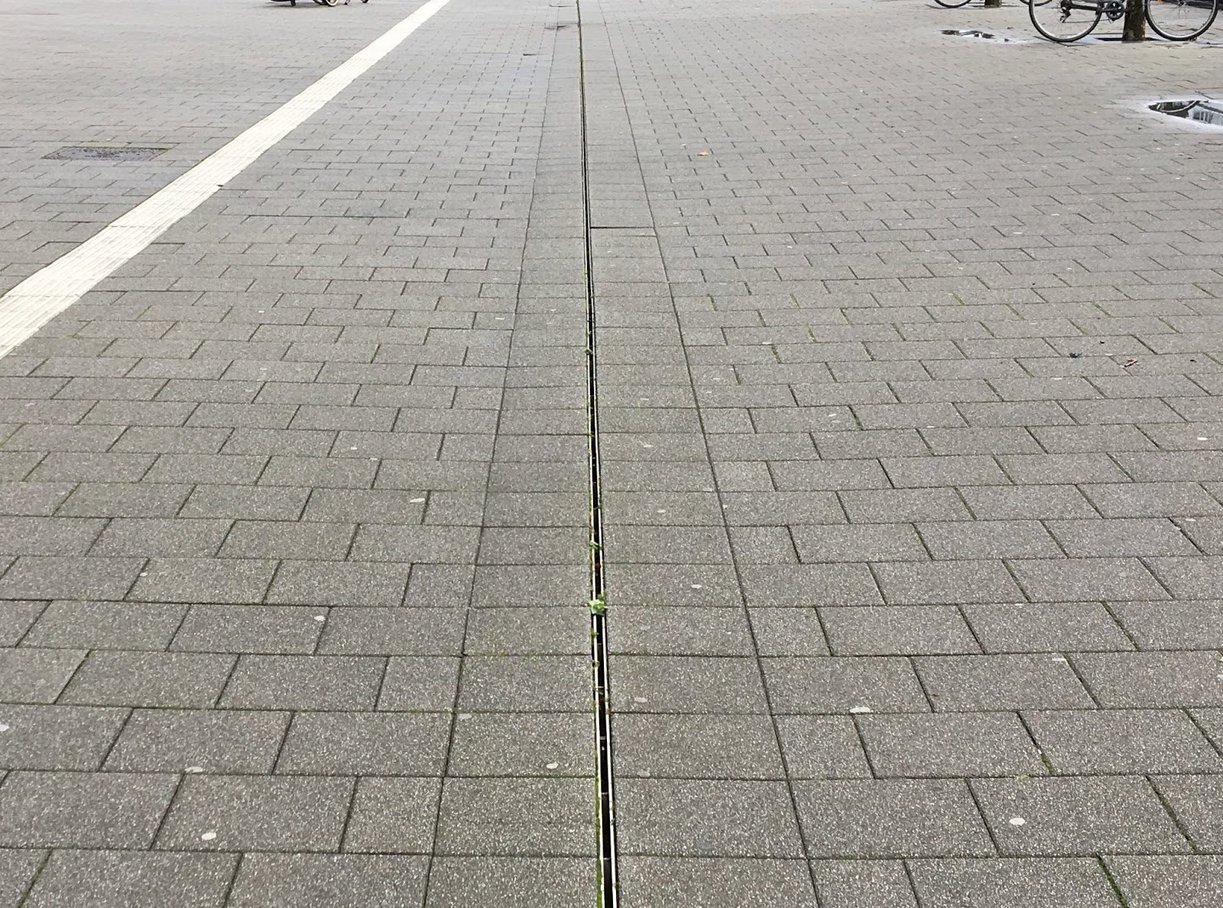 5 Commercial Hardscape Drainage Ideas